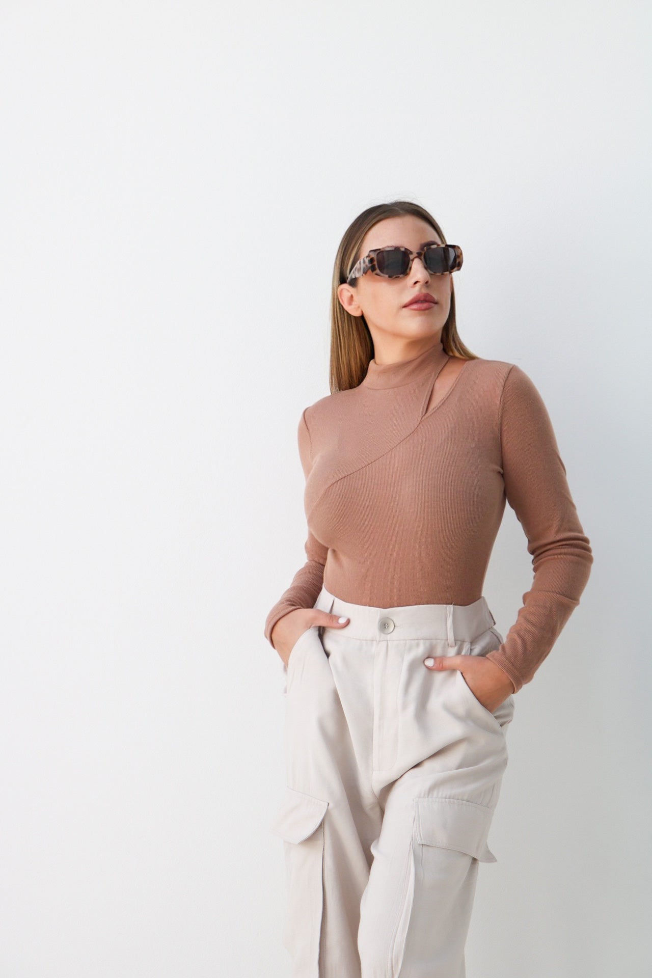 PEEK A BOO BODYSUIT MOCHA – Me by Erica Roberts